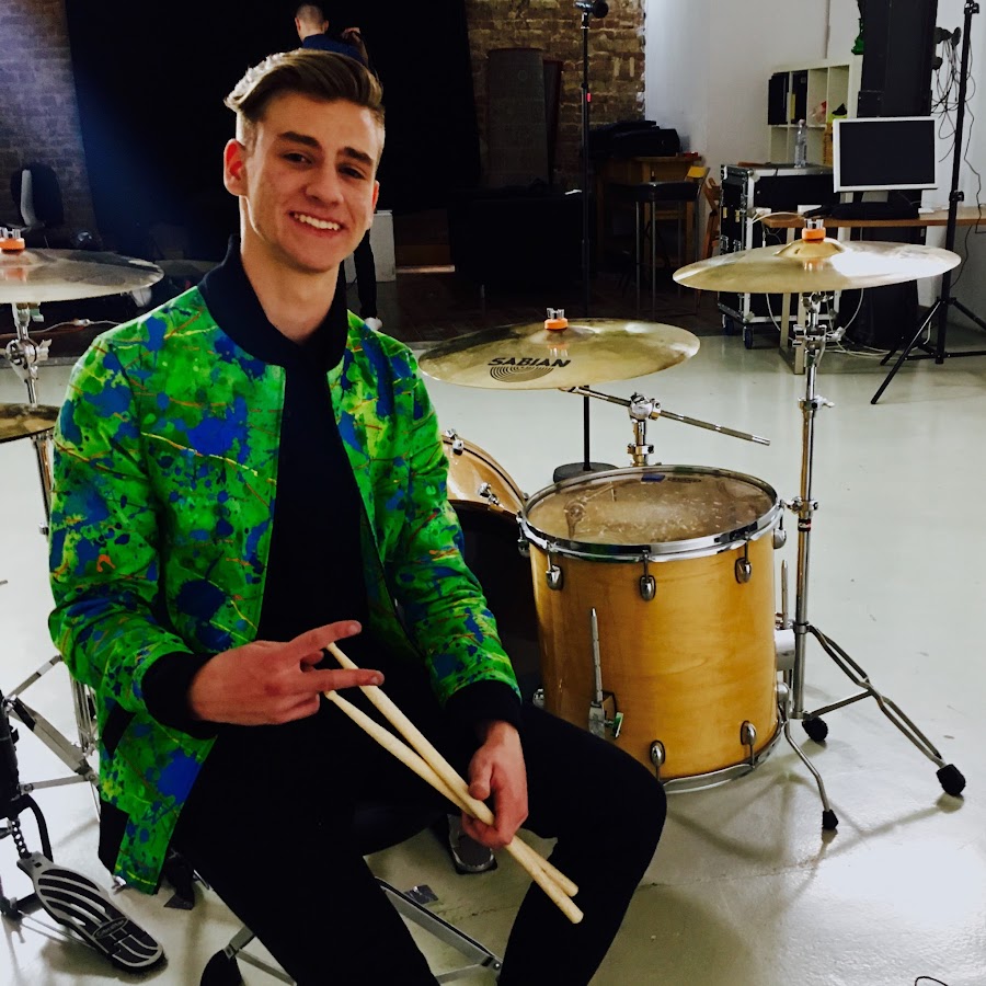 Donald Adam - YouTube