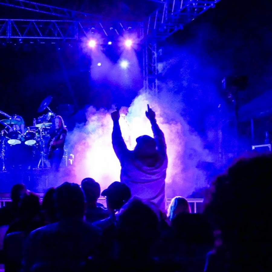 Batavia Downs - YouTube