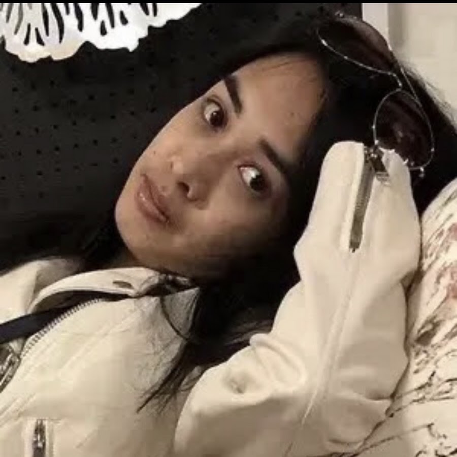 Melanie Moon - YouTube