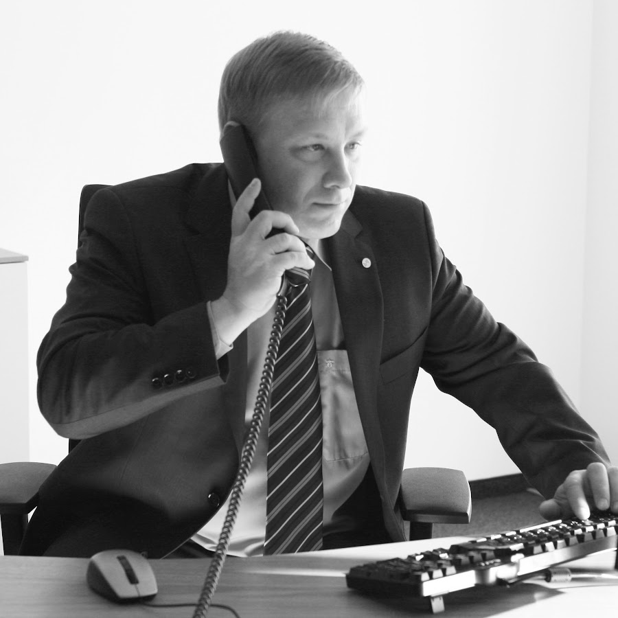 Thomas Roeper - YouTube