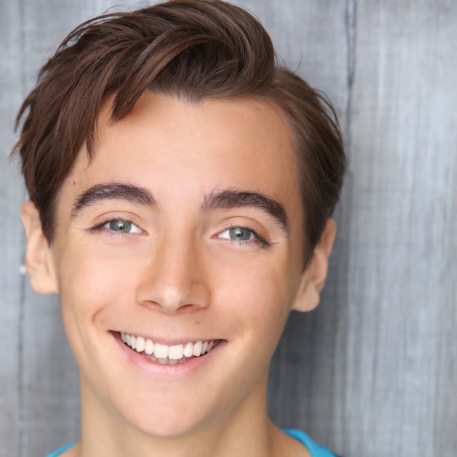 Luke Davis - YouTube