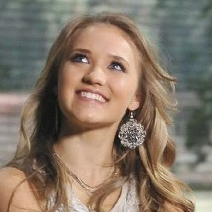 Lilly Truscott - YouTube