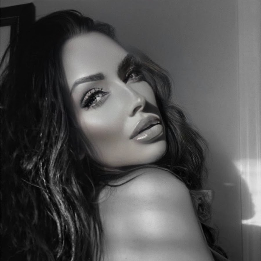 Tal Bakker - YouTube