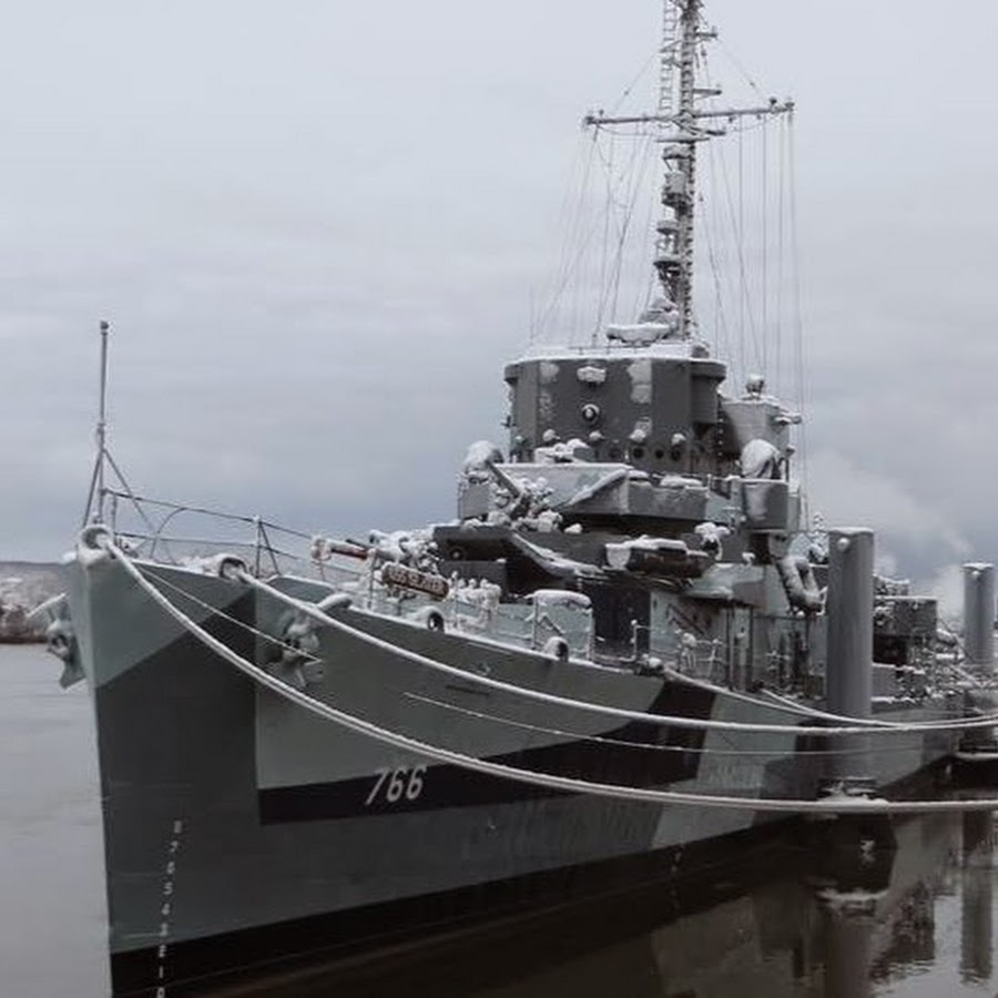 USS Slater - YouTube