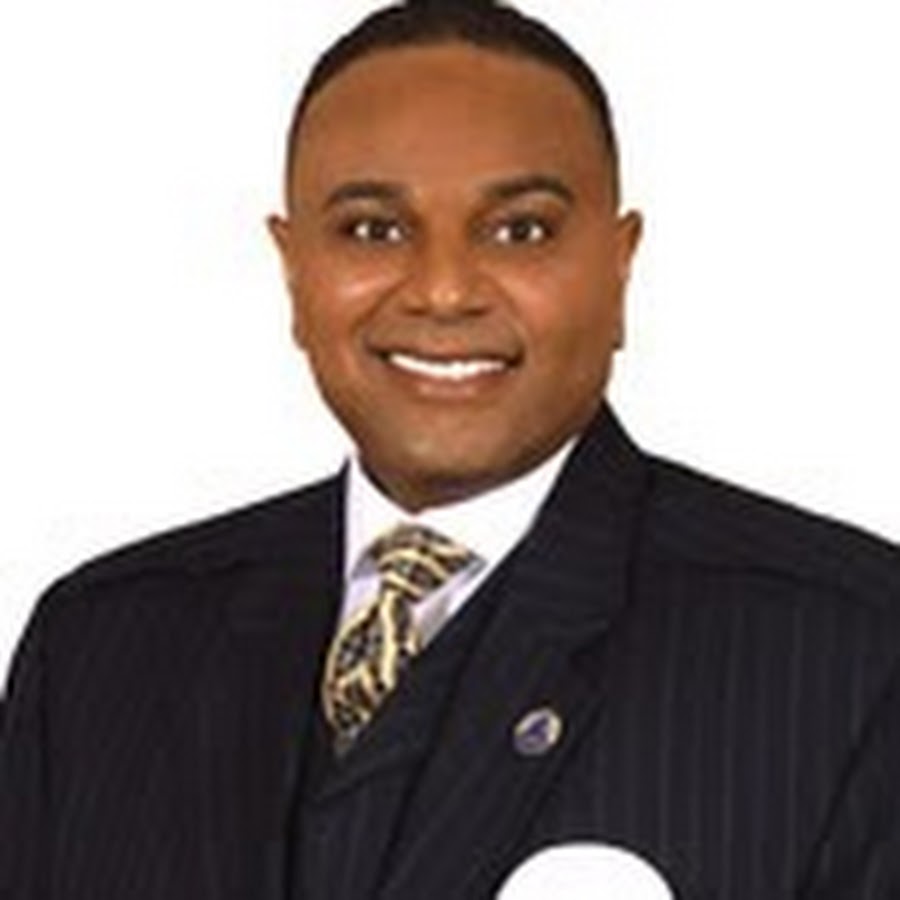 Mike Freeman - YouTube