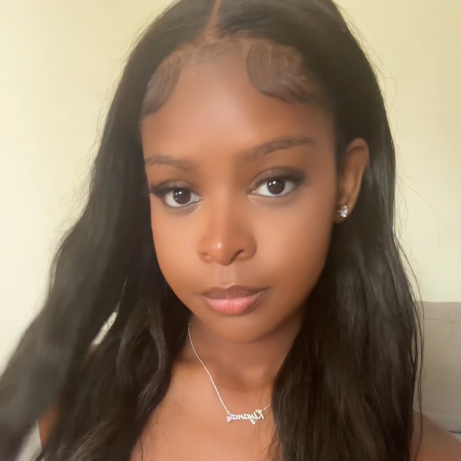 QUEEN KIYANA - YouTube