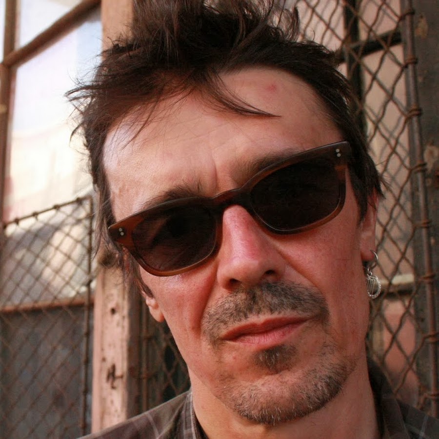 Spider Stacy - YouTube