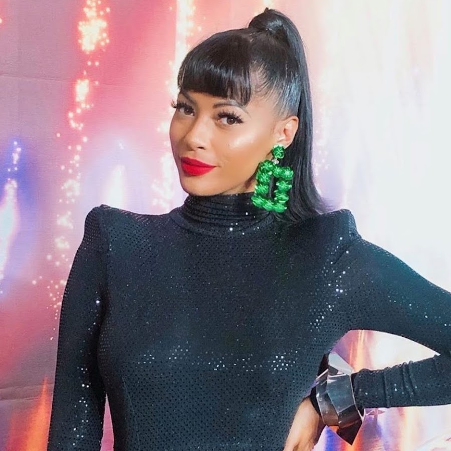 Alexis Jones - YouTube