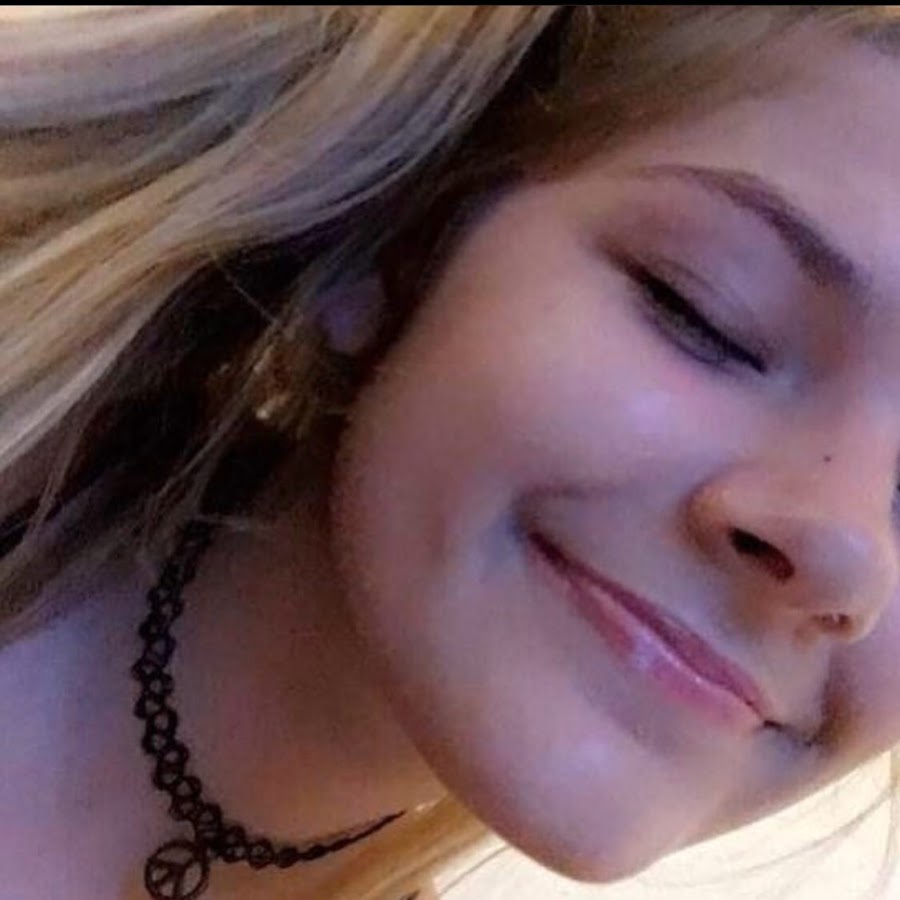 Alexia Rose - YouTube