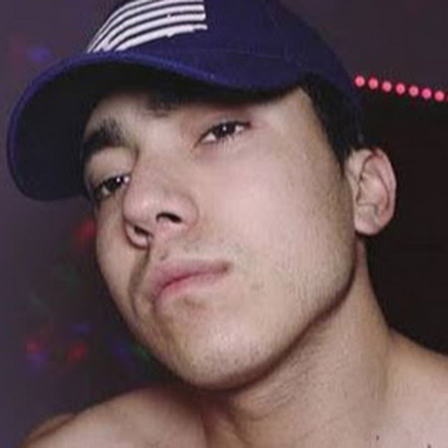 Ayman senpai 2 - YouTube