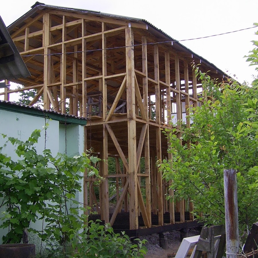 Frame Shield house - YouTube