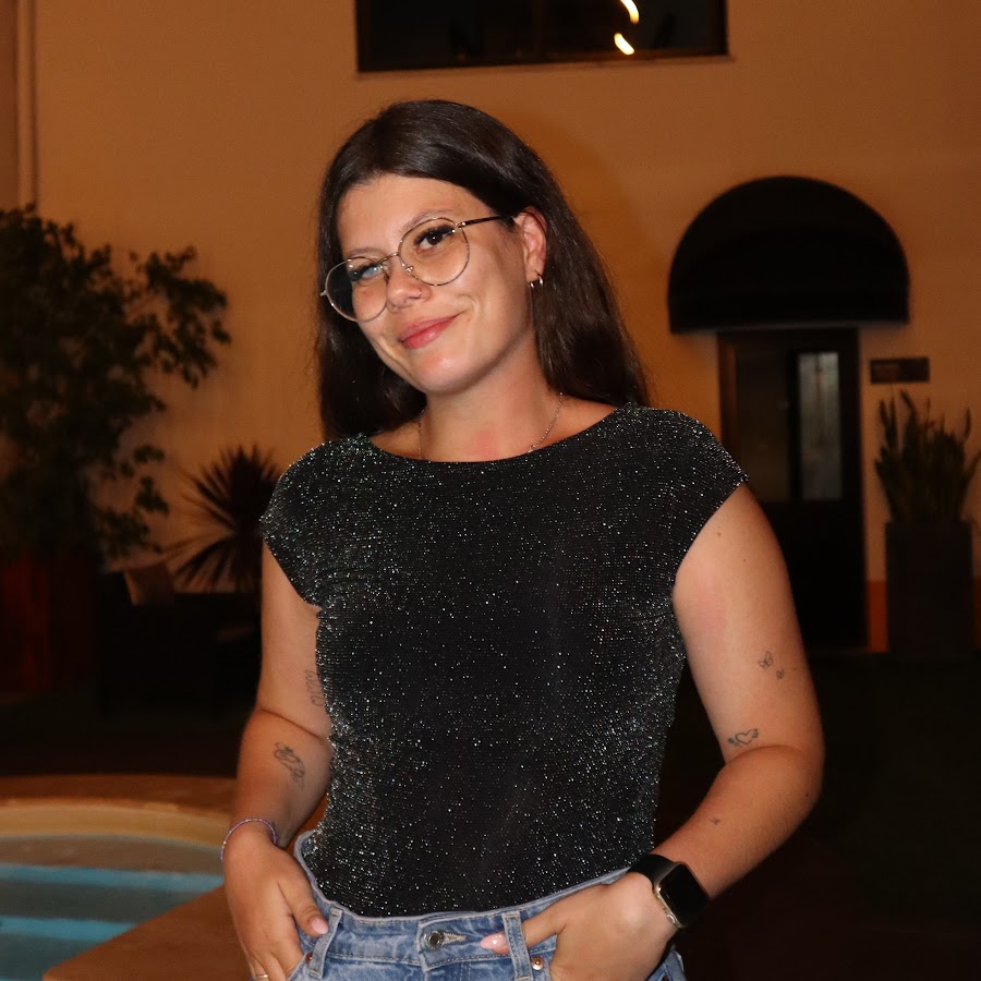 Ana Santos - YouTube