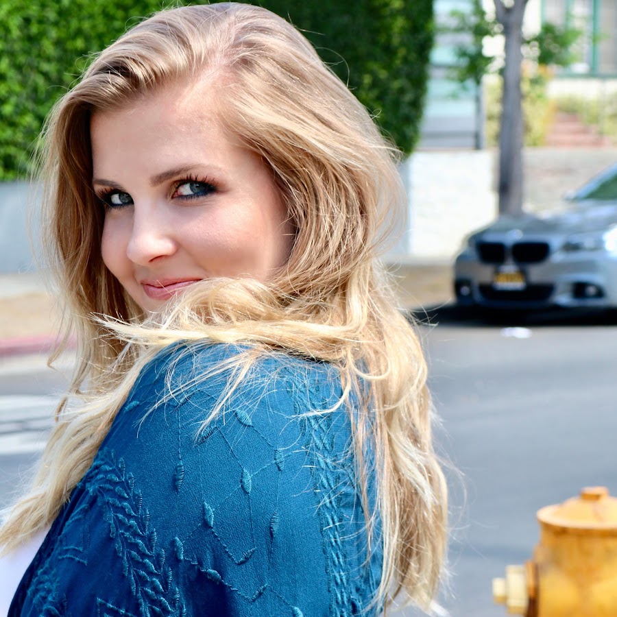 Sarah Lavonne - YouTube