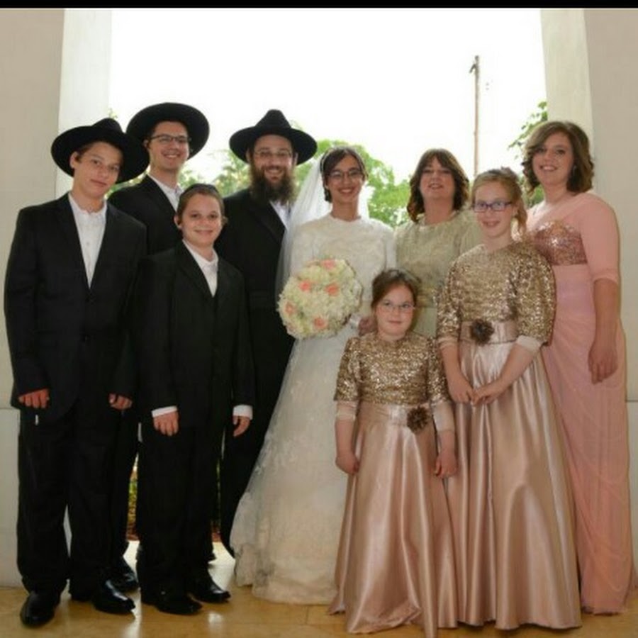 Family Grossman - YouTube