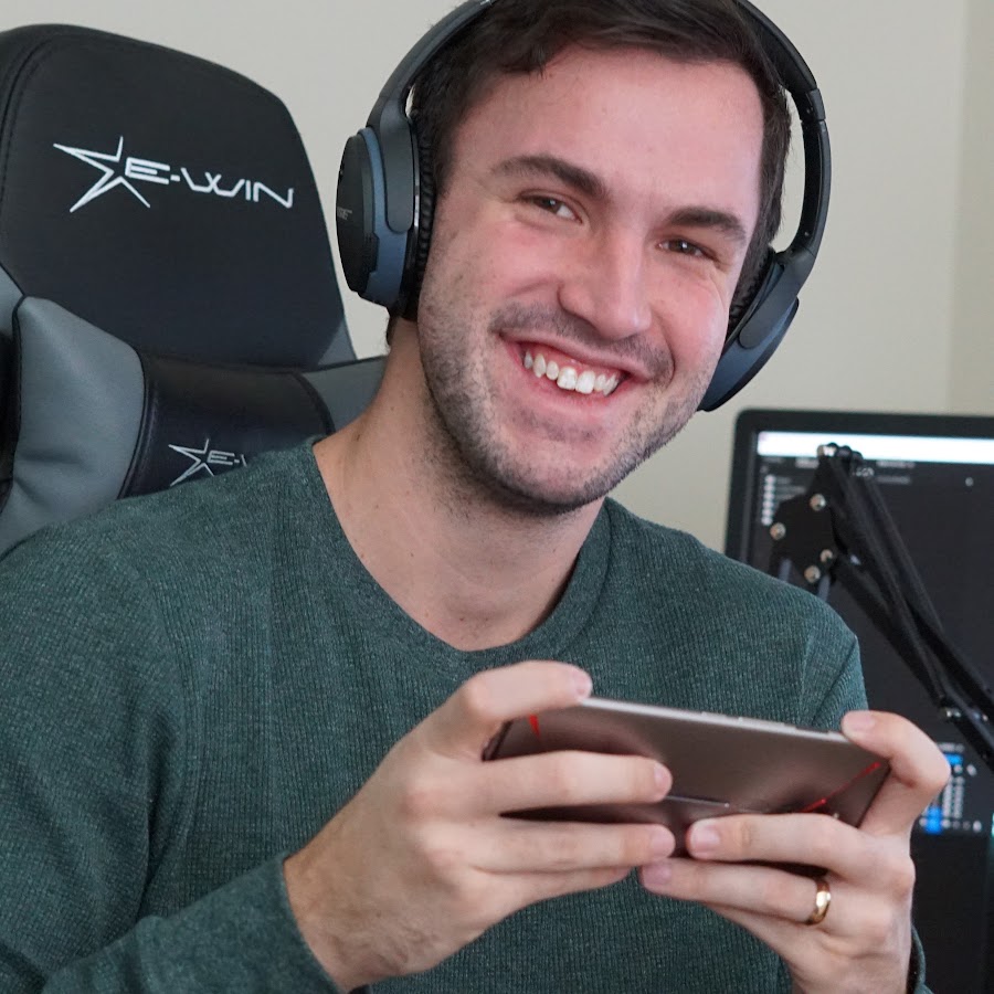 Bobby Plays Streams - YouTube