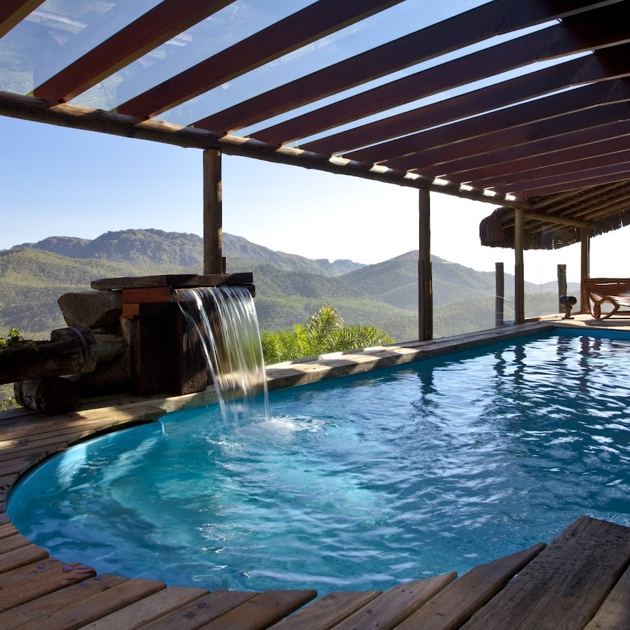 Tibum Piscinas - YouTube