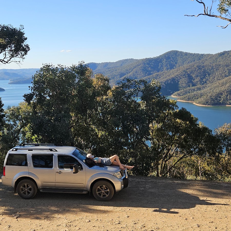 Casey Kitten - YouTube