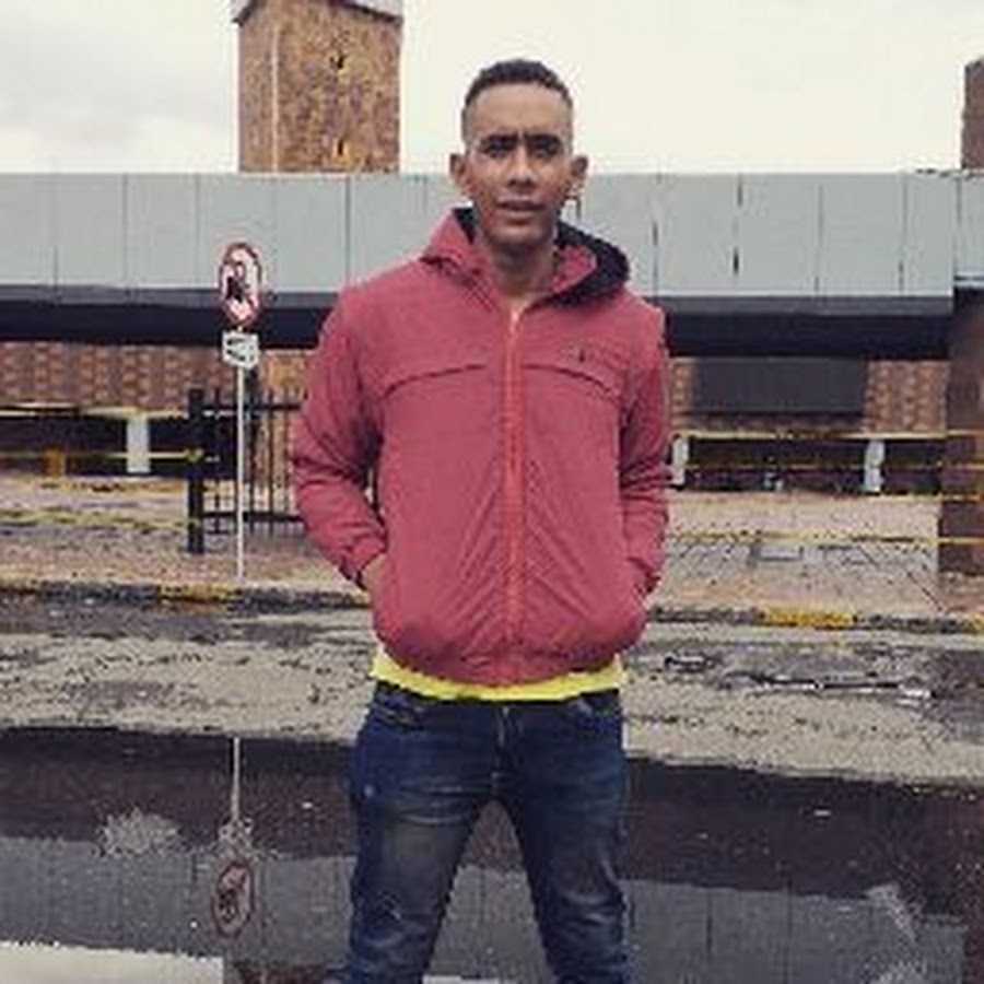 VICTOR ROMERO - YouTube