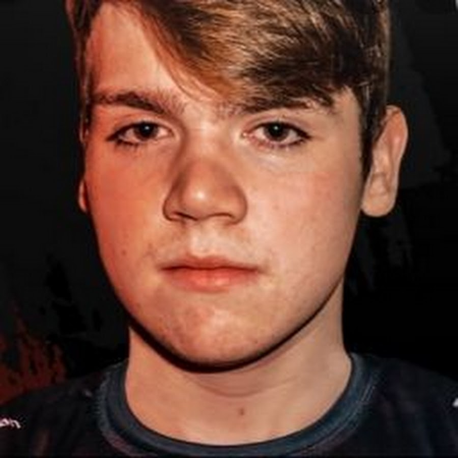 FaZe Mongraal. - YouTube