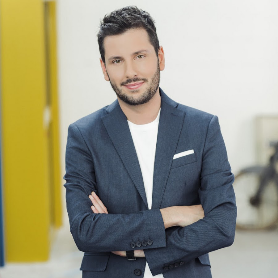 Maxime GUÉNY - YouTube