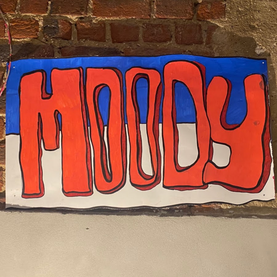 MOODY ! - YouTube