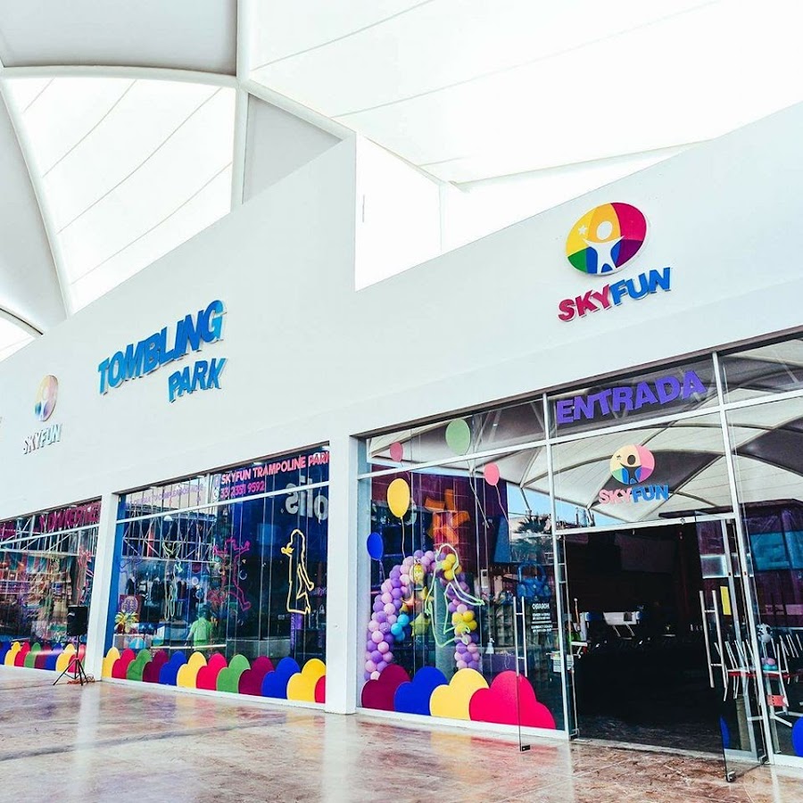 Skyfun Centro Sur - YouTube