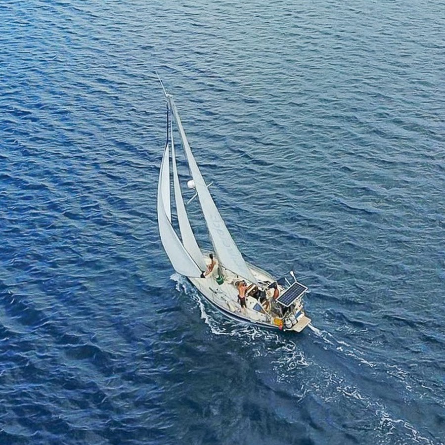 Amanda Sailing - YouTube