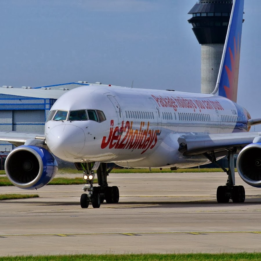 Plane Spotter - YouTube