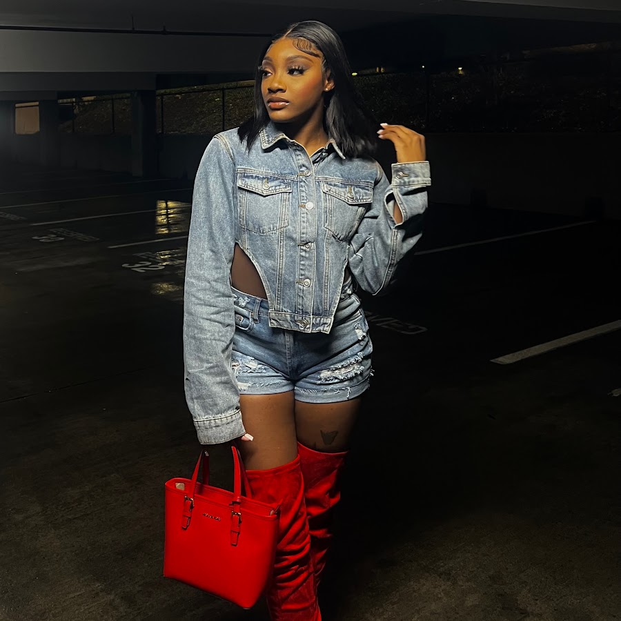 Jaiden Simone - YouTube