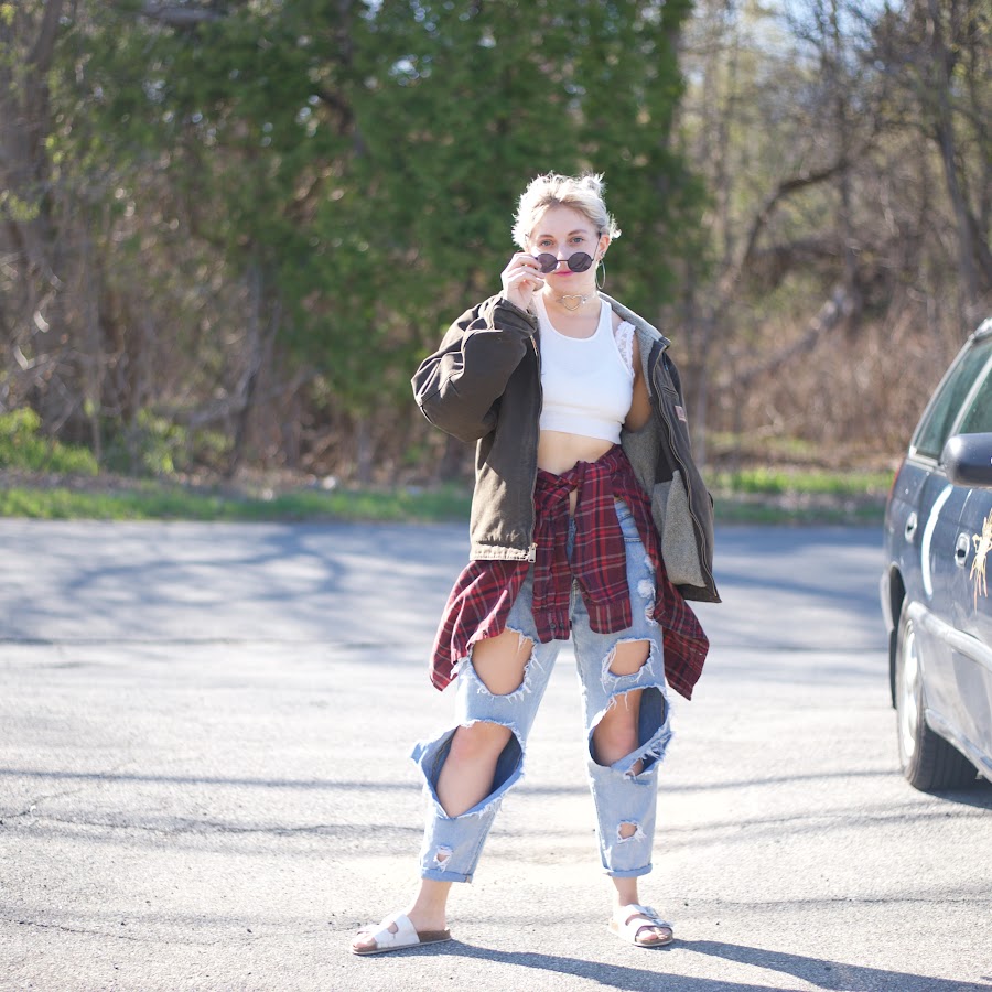 Izzy Howard - YouTube