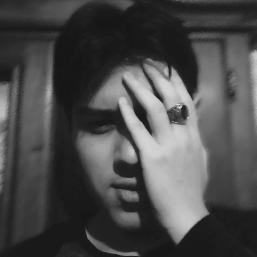 geek world - YouTube