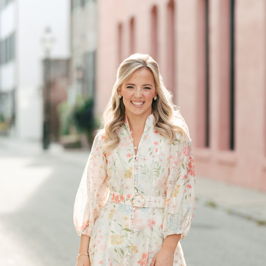 Laura Smith - YouTube