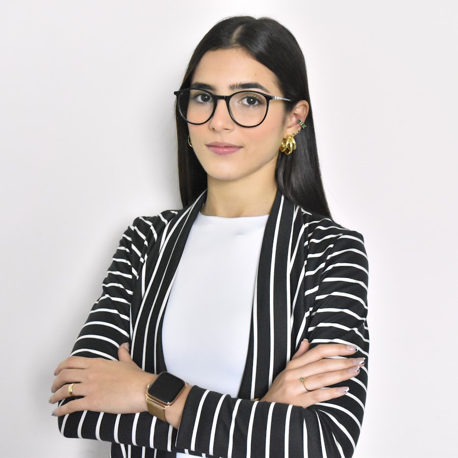 Andrea Lugo - YouTube