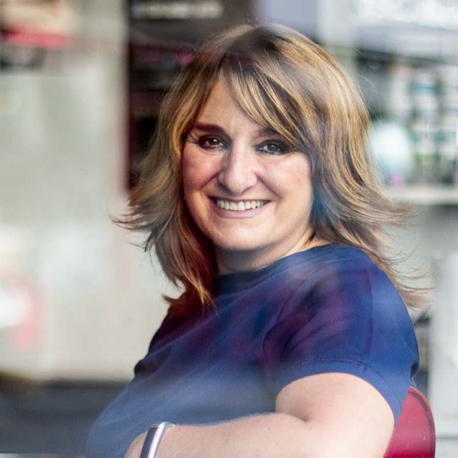 Sarah Rayner - YouTube