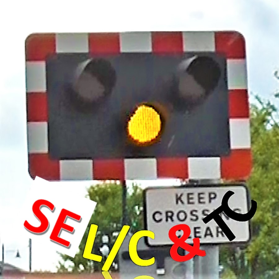 UK Level Crossings & Trains Channel - YouTube