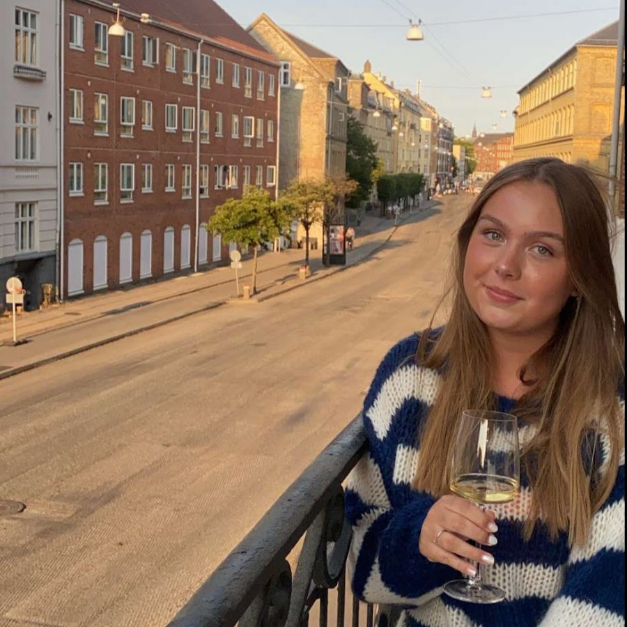 Anna Jensen - YouTube