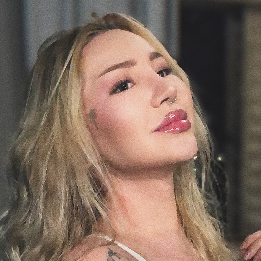 Bella Blossom - YouTube