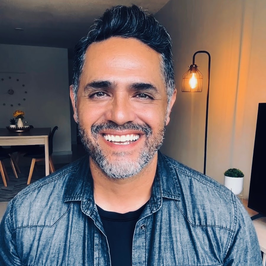 Cesar Castro Oficial - YouTube