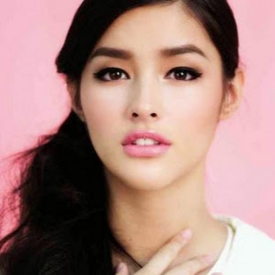 Queen Hope Elizabeth - YouTube