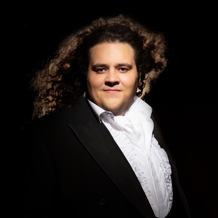 Jonathan Antoine - YouTube