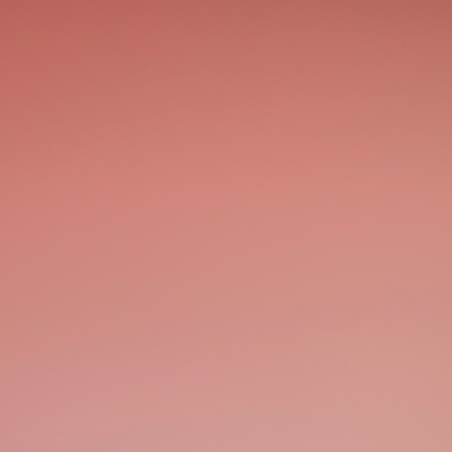 Ilyana Officiel - YouTube