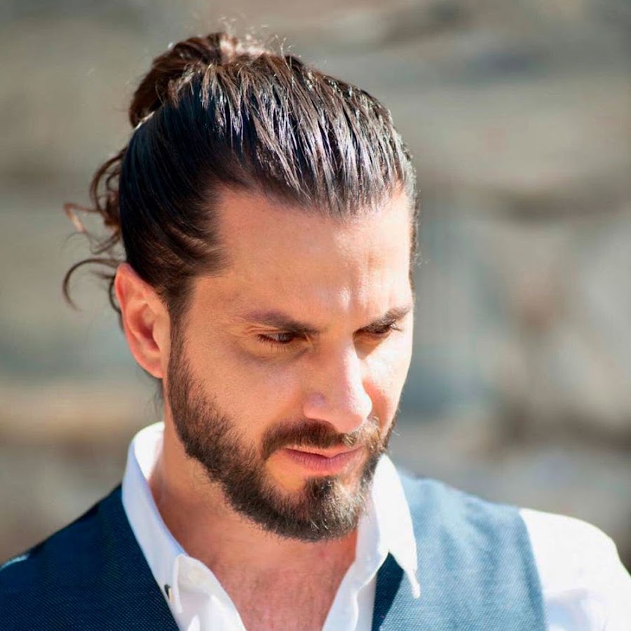 Simón León - YouTube