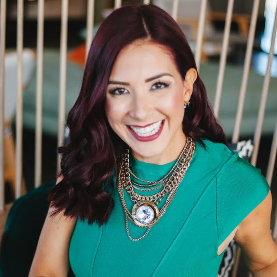 Alba Gomez - YouTube