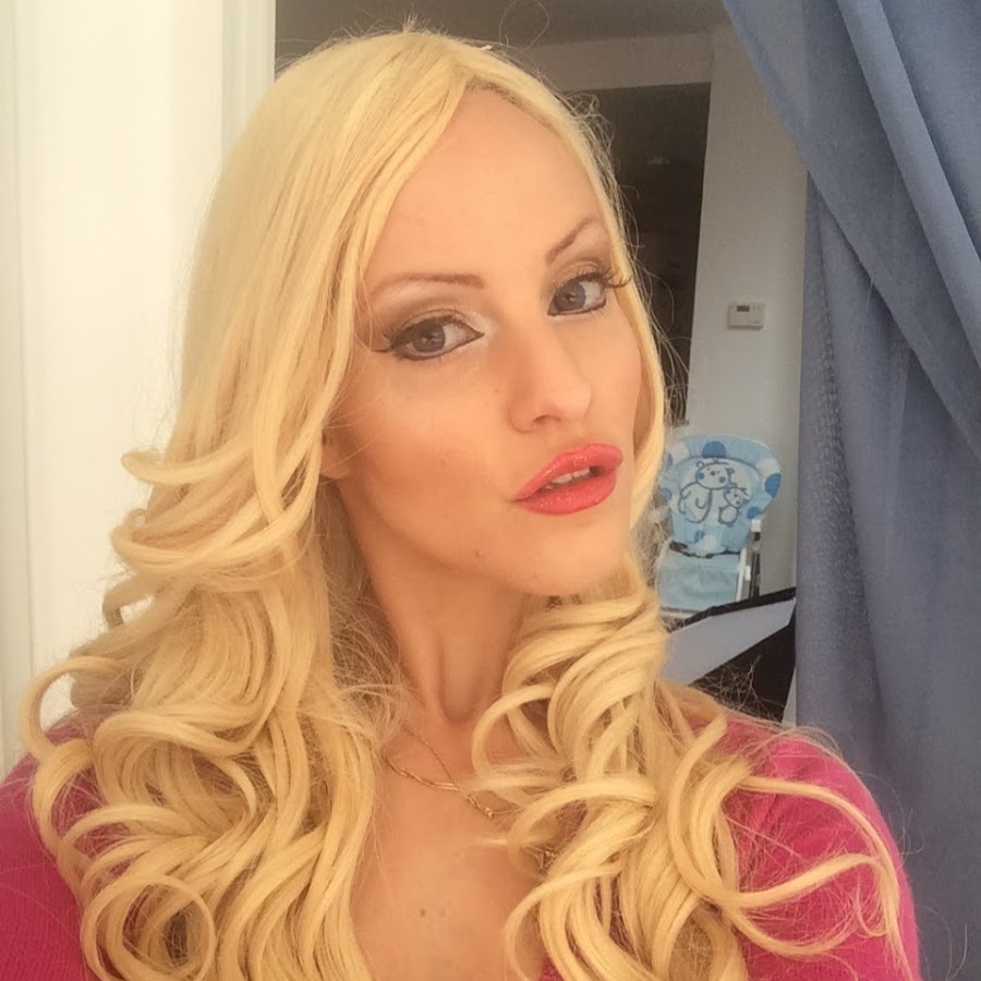 Stella Paris - YouTube