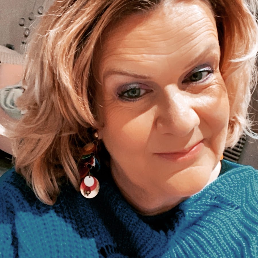 Caroline (Mrs M) - YouTube