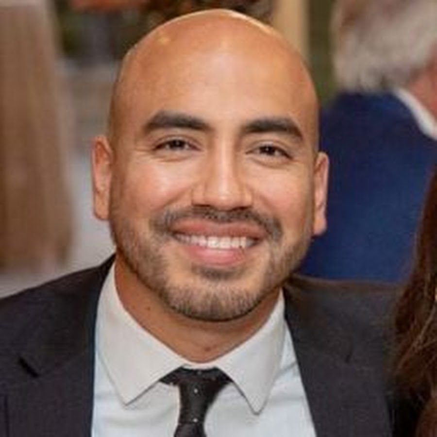 Roel Garcia - YouTube