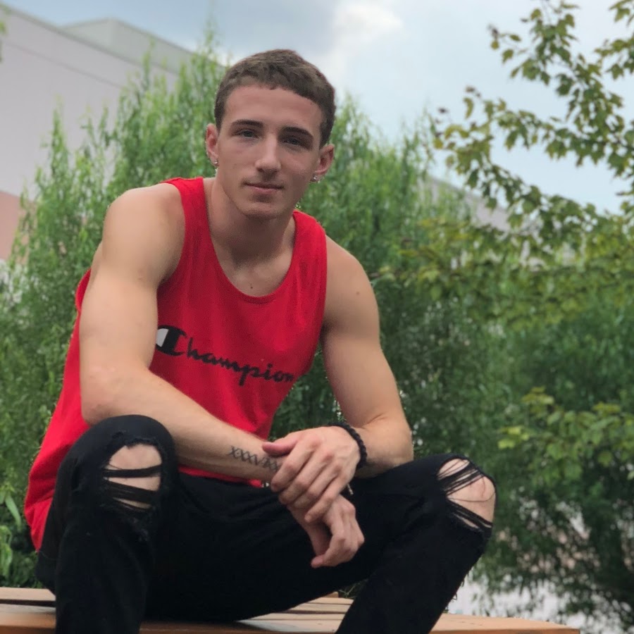 Michael Luzzi - YouTube