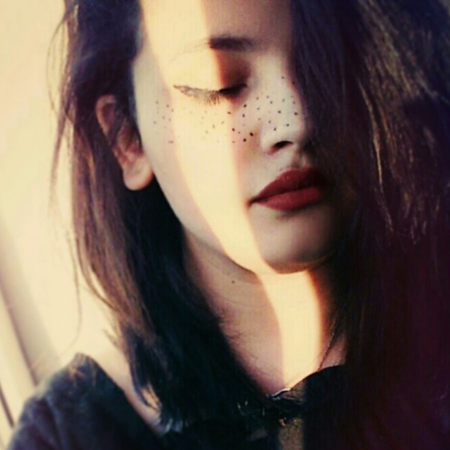 Emma Silver - YouTube