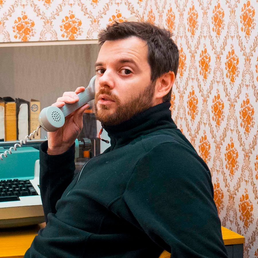 Mike Skinner - YouTube