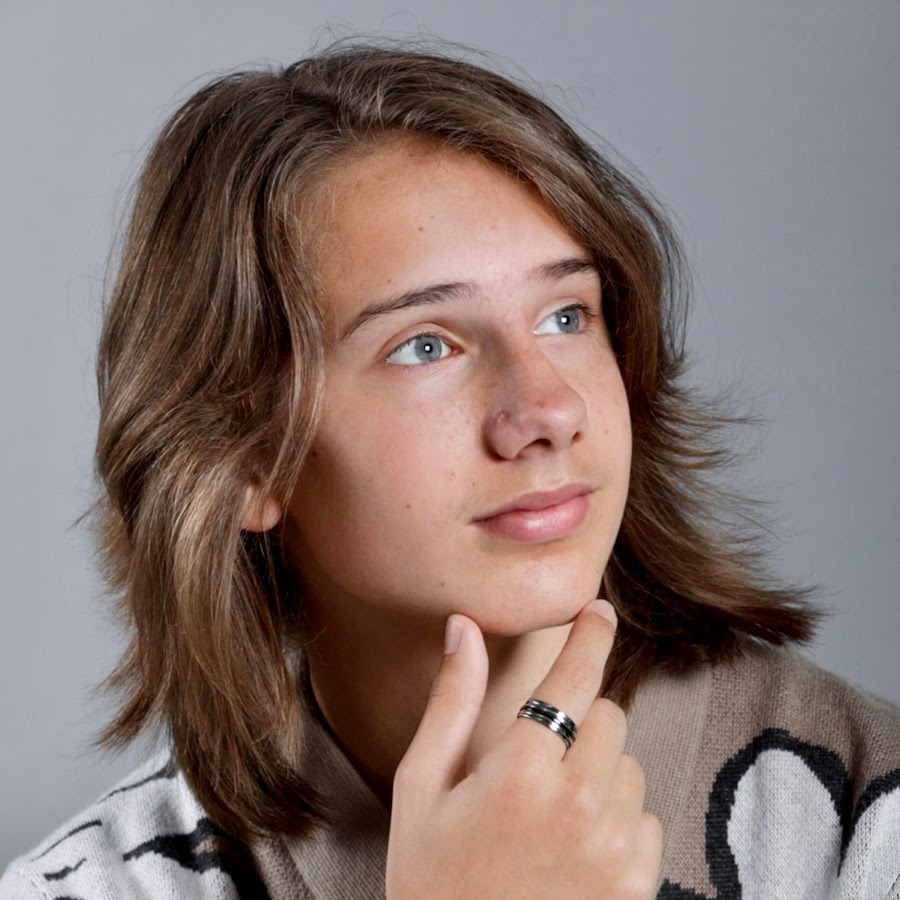 Robert Levey II - YouTube